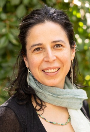 Erica Robles Anderson – REDEFINING CLASSICS