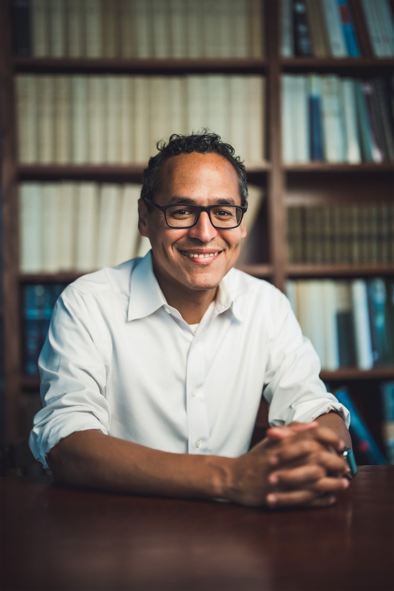 Roosevelt Montas – REDEFINING CLASSICS